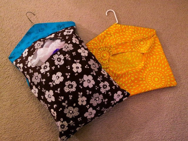 Hanging Plastic Bag Holder How To Make A Bag Holder Sewing On Cut Out Keep hanging-plastic-bag-holder-how-to-make-a-bag-holder-sewing-on-cut-out-keep