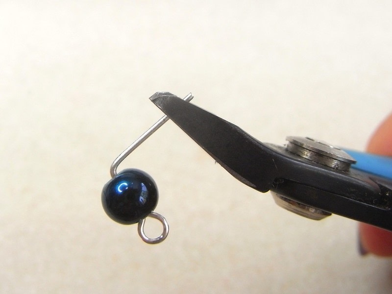 How To Form A Simple Loop · Technique Tuesday · Cut Out + Keep Craft Blog