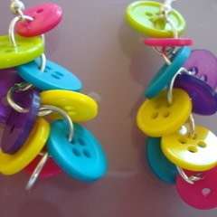 Easy Diy Button Earings · How To Make A Pair Of Button Earrings ...