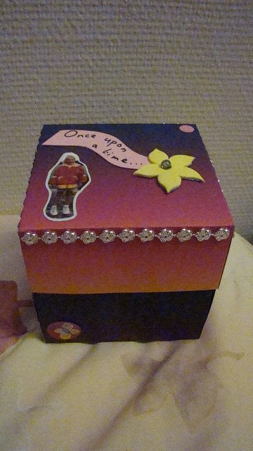Explosion Boxes · An Origami Box · Version by Dragonfly