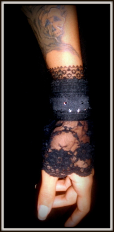 Victorian Cuffs · A Lace Cuff · Embellishing and Sewing on Cut Out + Keep