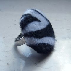 How to make fabric rings · Craft tutorials and inspiration categorized ...