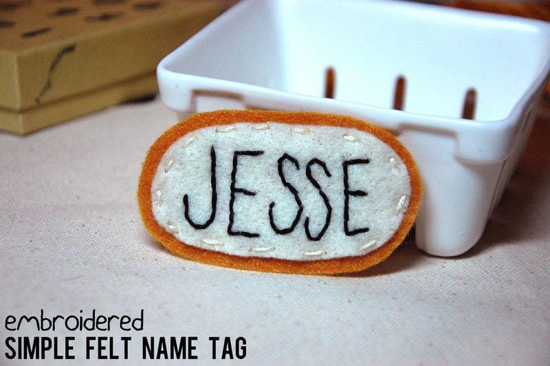 Embroidered Felt Name Tag · How To Make A Fabric Brooch · Jewelry ...