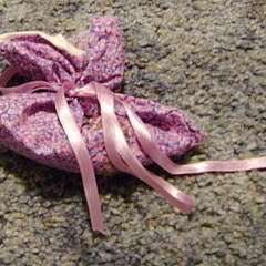 How to make scent pouches · Craft tutorials and inspiration categorized ...