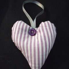 How to make scent pouches · Craft tutorials and inspiration categorized ...