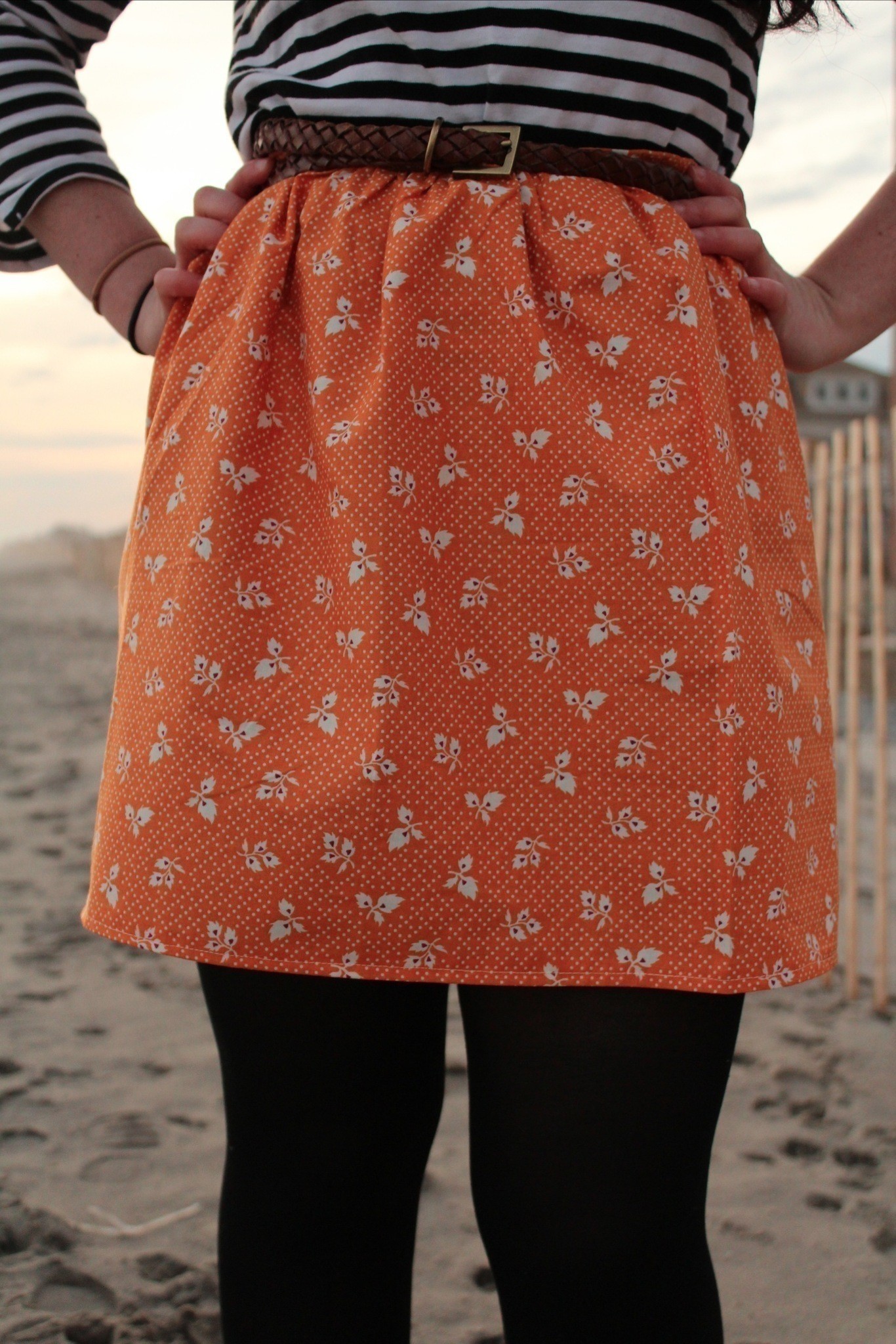 Super Simple Elastic Waist Skirt How To Sew A Gathered Skirt Sewing 