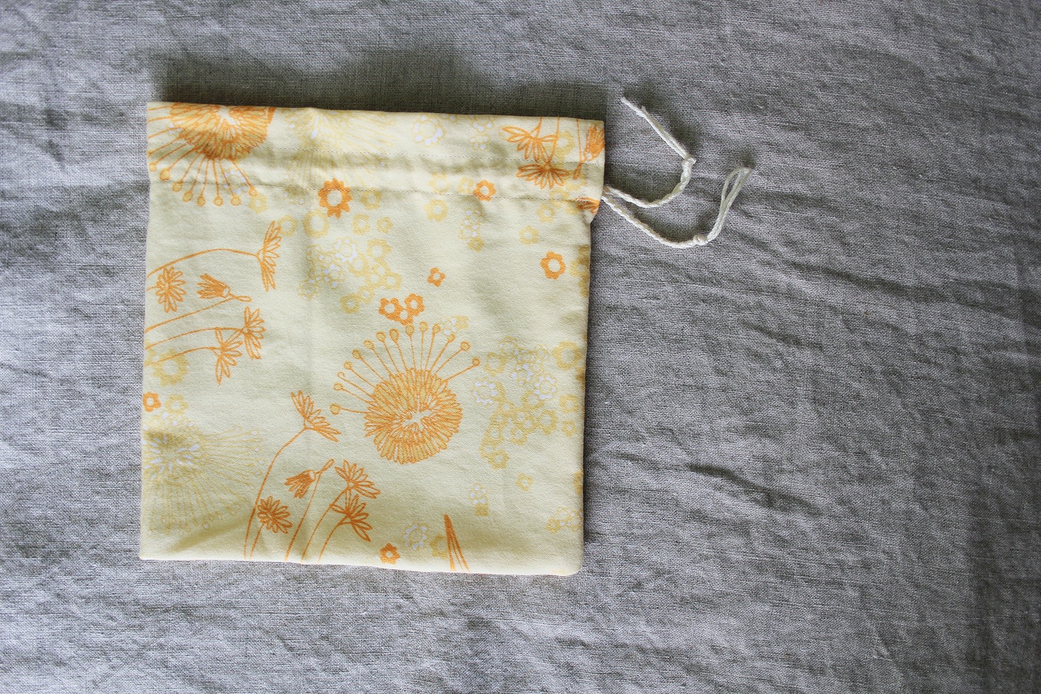 Simple Drawstring Bag How To Make A Drawstring Pouch Sewing On Cut Out Keep