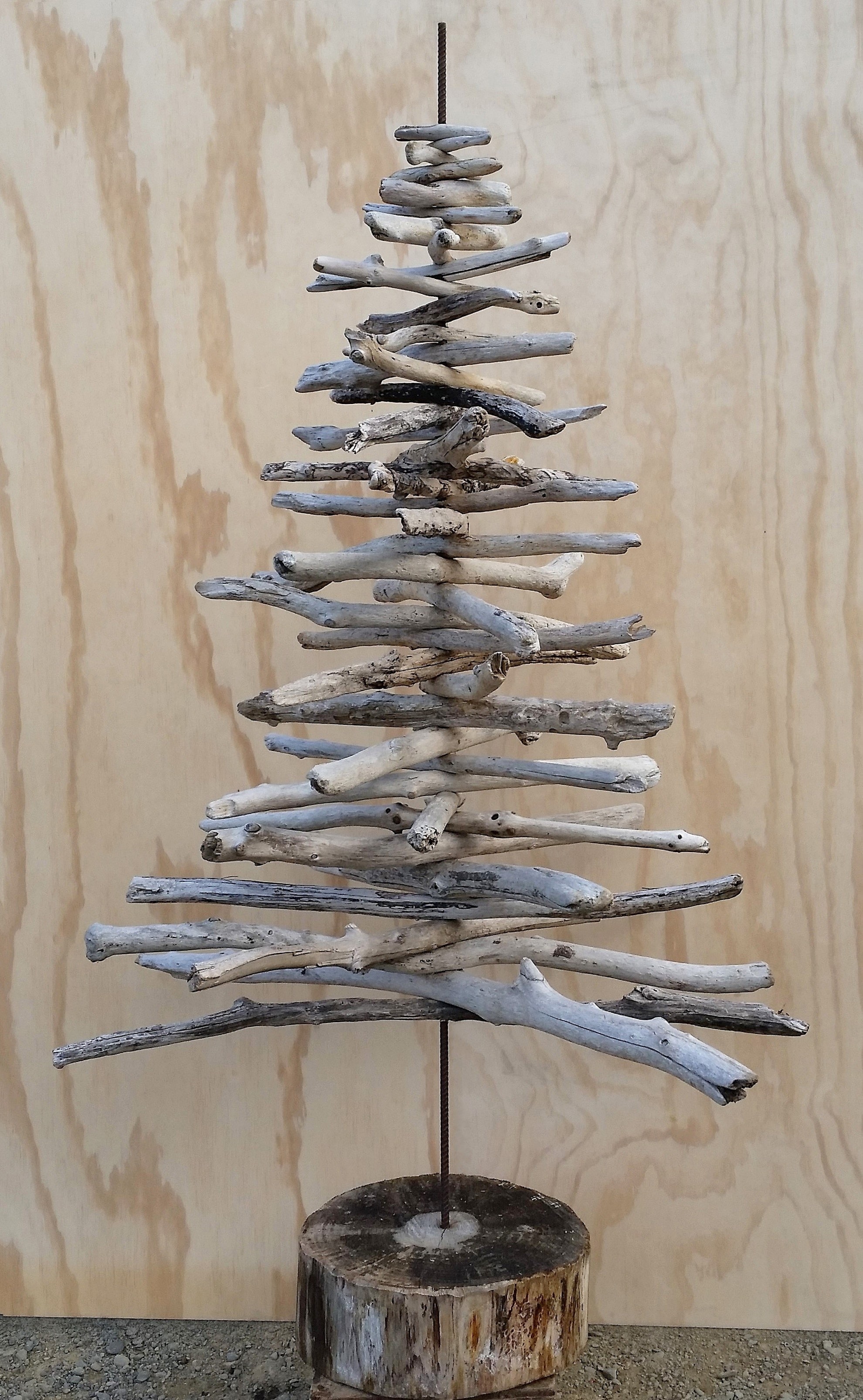 Diy Project Driftwood Christmas Tree How To Make A Christmas Tree 