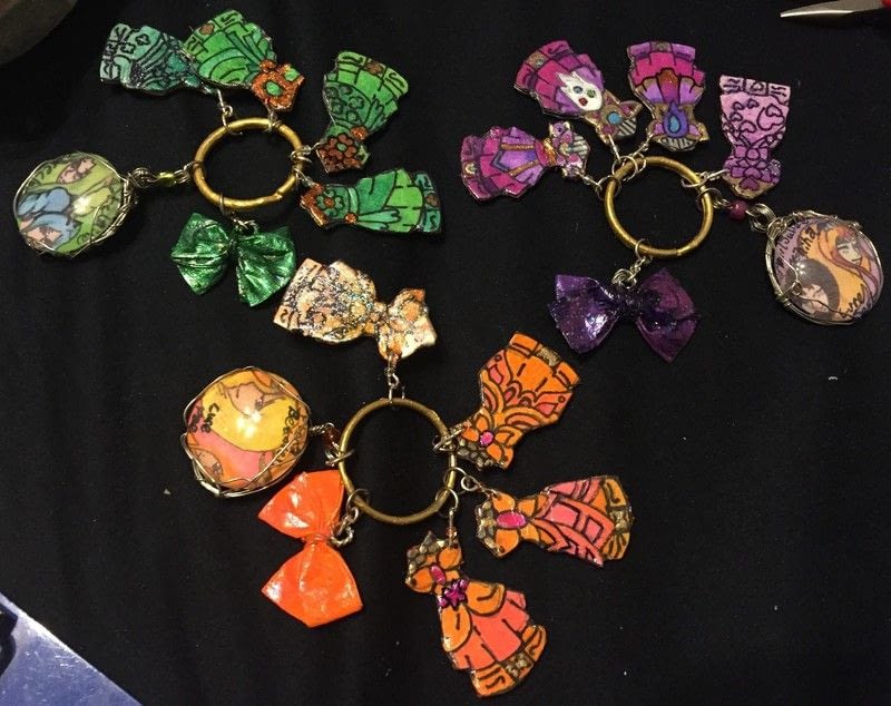 Go! Princess Pretty Cure Dress Up Keys And Princess Perfume · A Charms