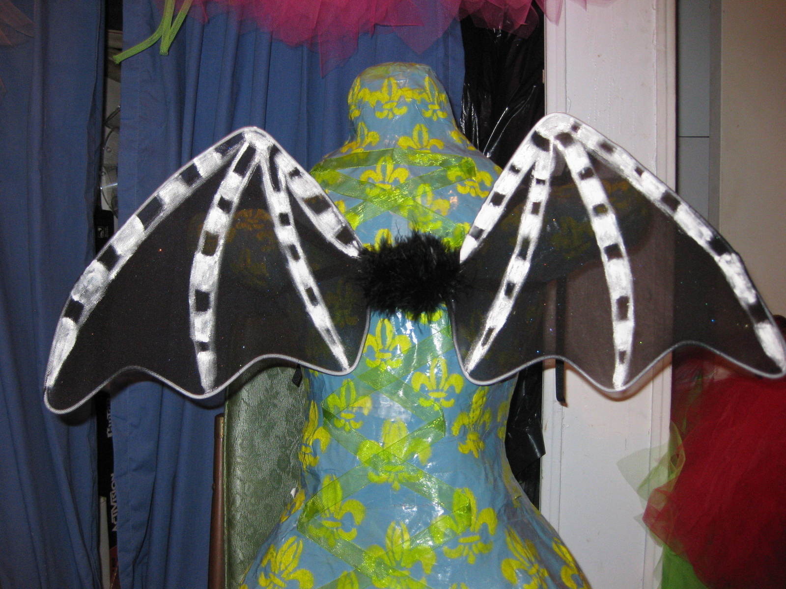 Bat Wings How To Make A Wing Construction On Cut Out Keep How 