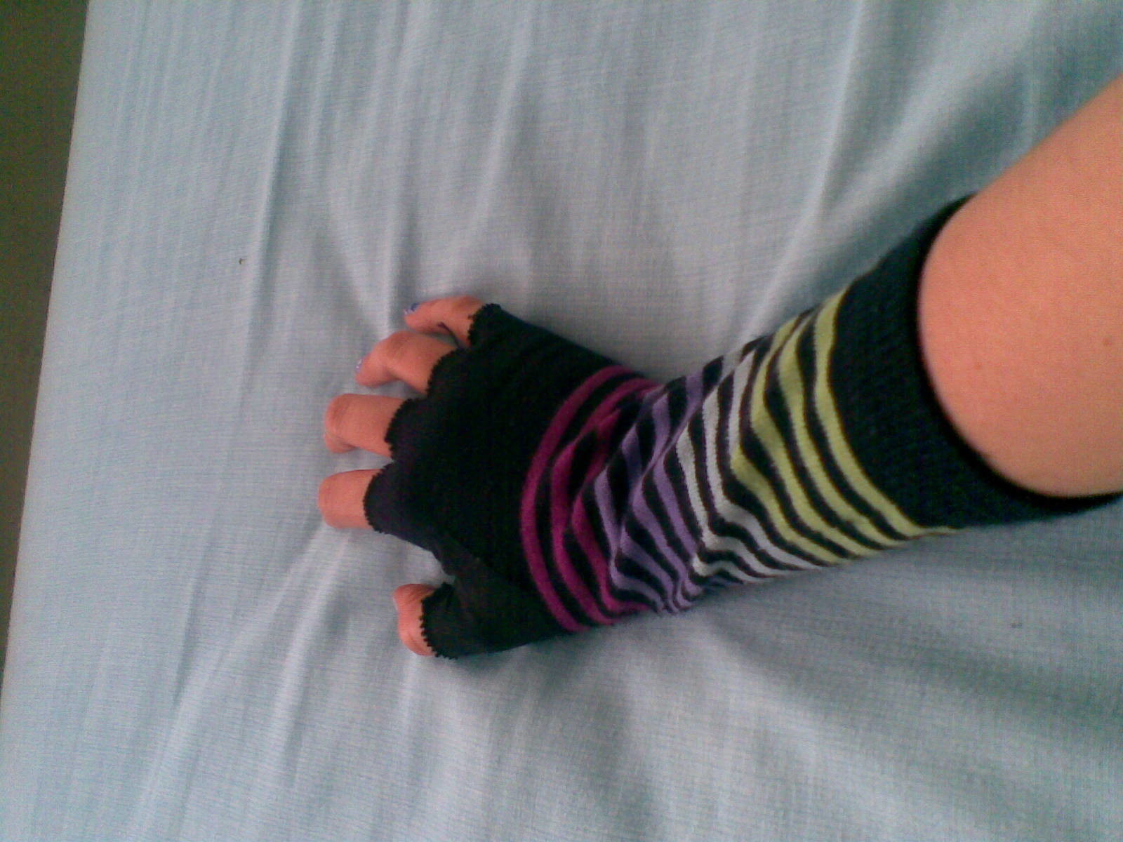 Socks To Gloves A Pair Of Sock Gloves Version By NanaxR