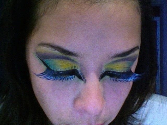 Bright And Dramatic Eyeshadow Tutorial! · How To Create A Dramatic Eye ...