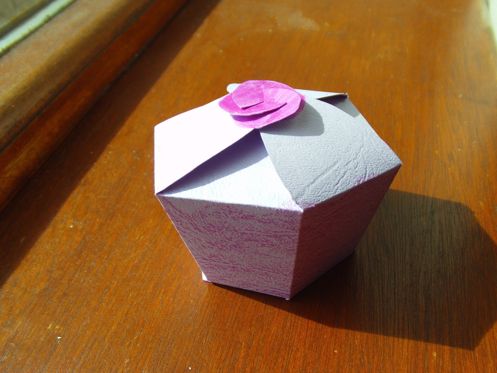 Cupcake Gift Box A Cupcake Box Papercraft On Cut Out Keep 