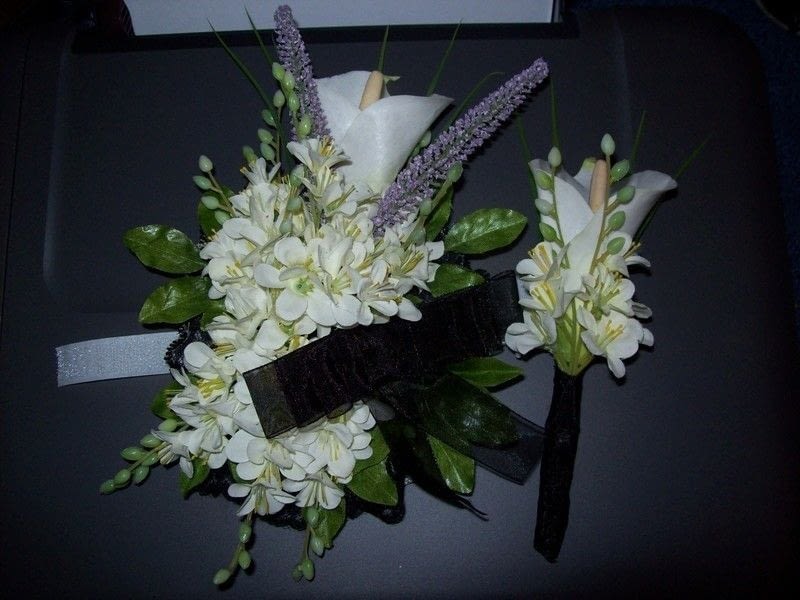 Prom Flowers · A Bouquet · Decorating and Needlework on Cut Out + Keep