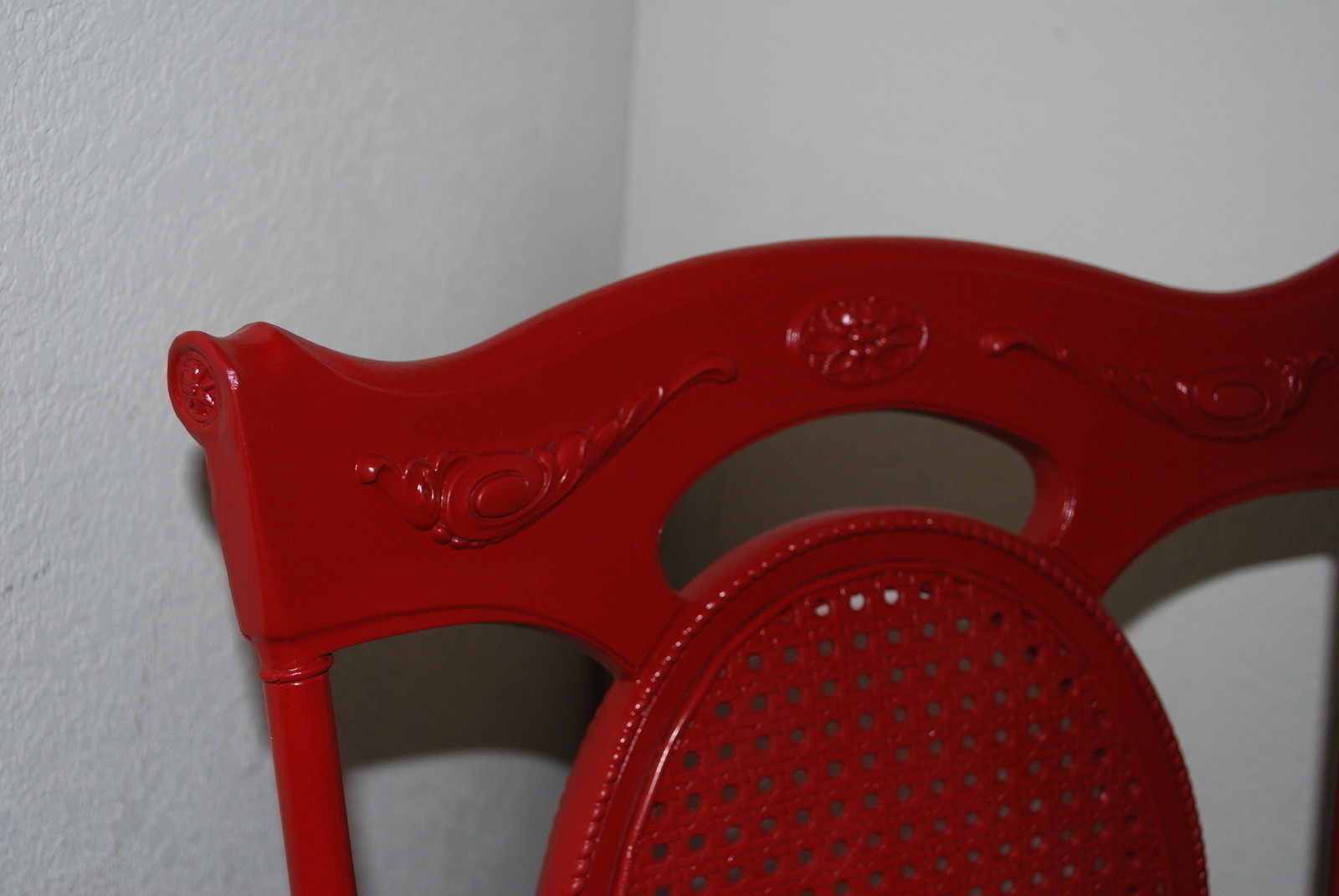 Dumpster Chair Makeover · How To Make A Chair · No-Sew, Paper Folding ...