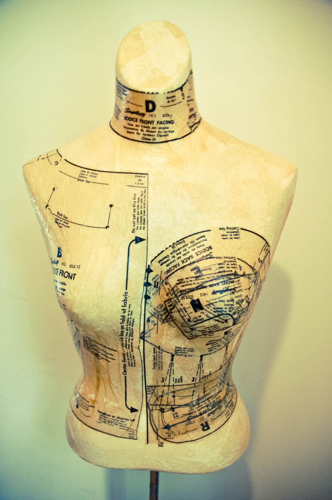 Diy Dress Form How To Make A Mannequins How To By Stacie G 