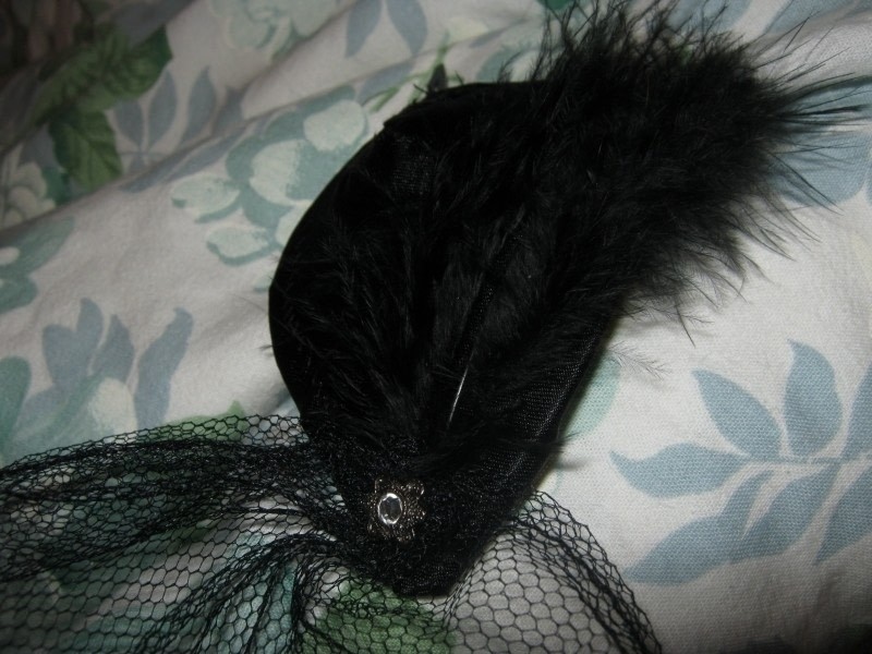 Another Fascinator · How To Make A Fascinator · Decorating and Sewing ...